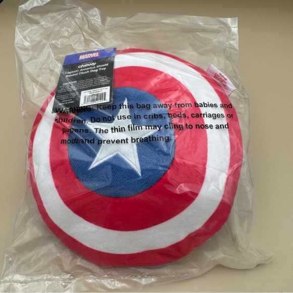 Marvel | Dog | Marvel Chewy Captain America Shield Dog Toy Red White ...